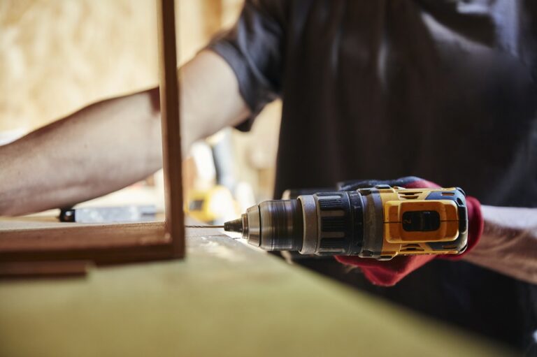 8 Useful Tools You Need For Most DIY Projects - The American House